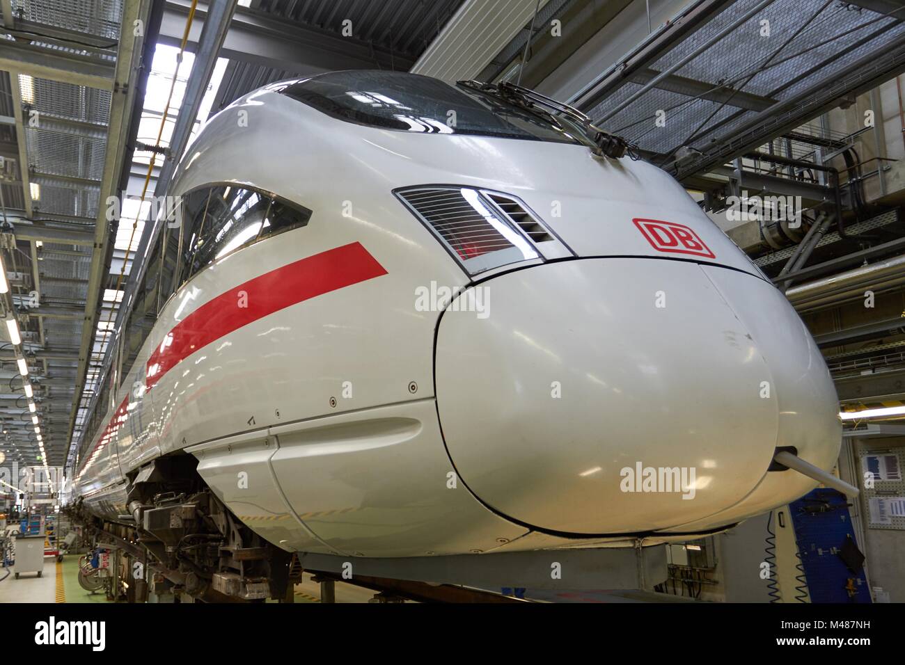 High speed trains hi-res stock photography and images - Alamy