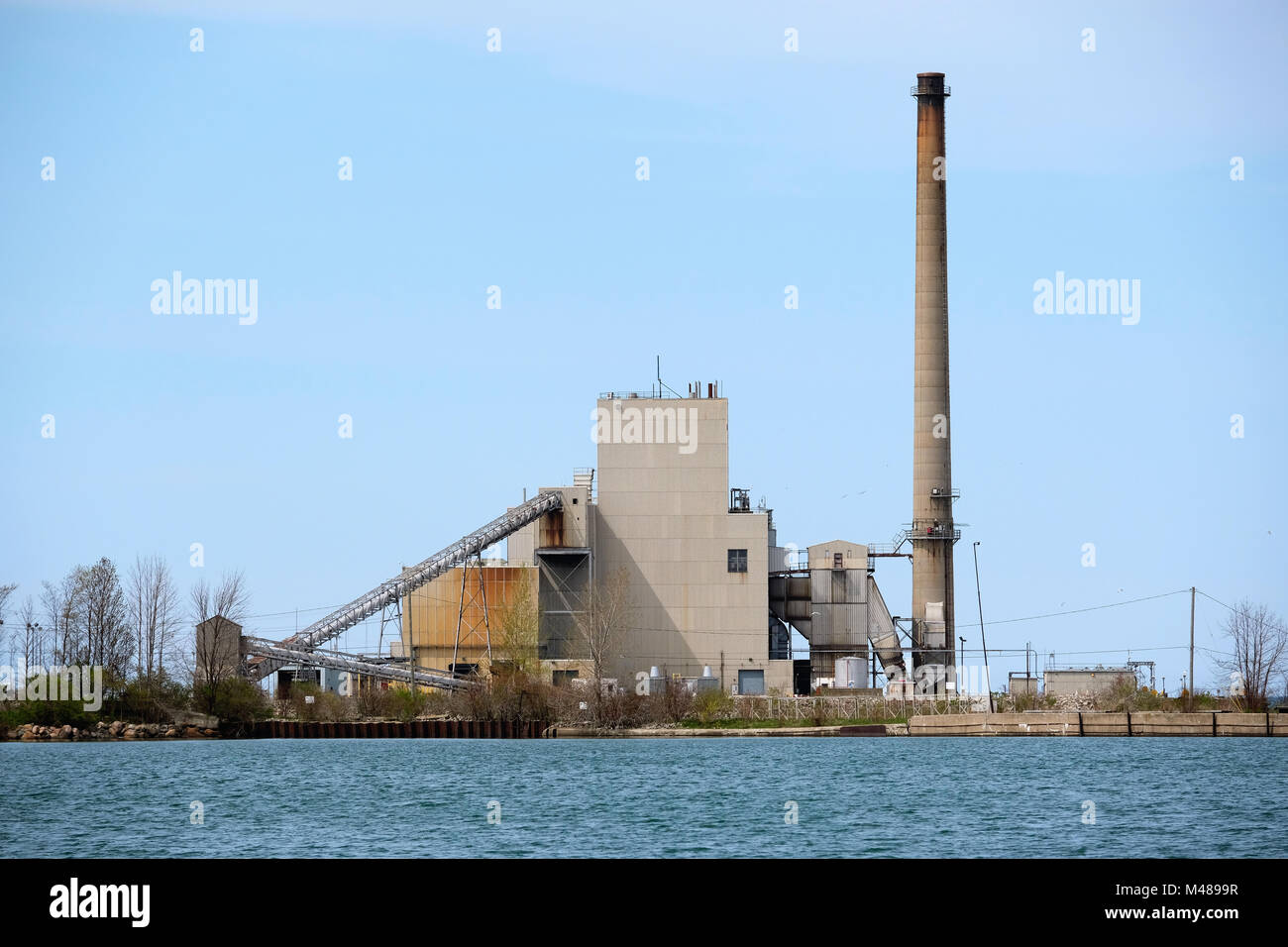 Michigan coal power plant hi-res stock photography and images - Alamy