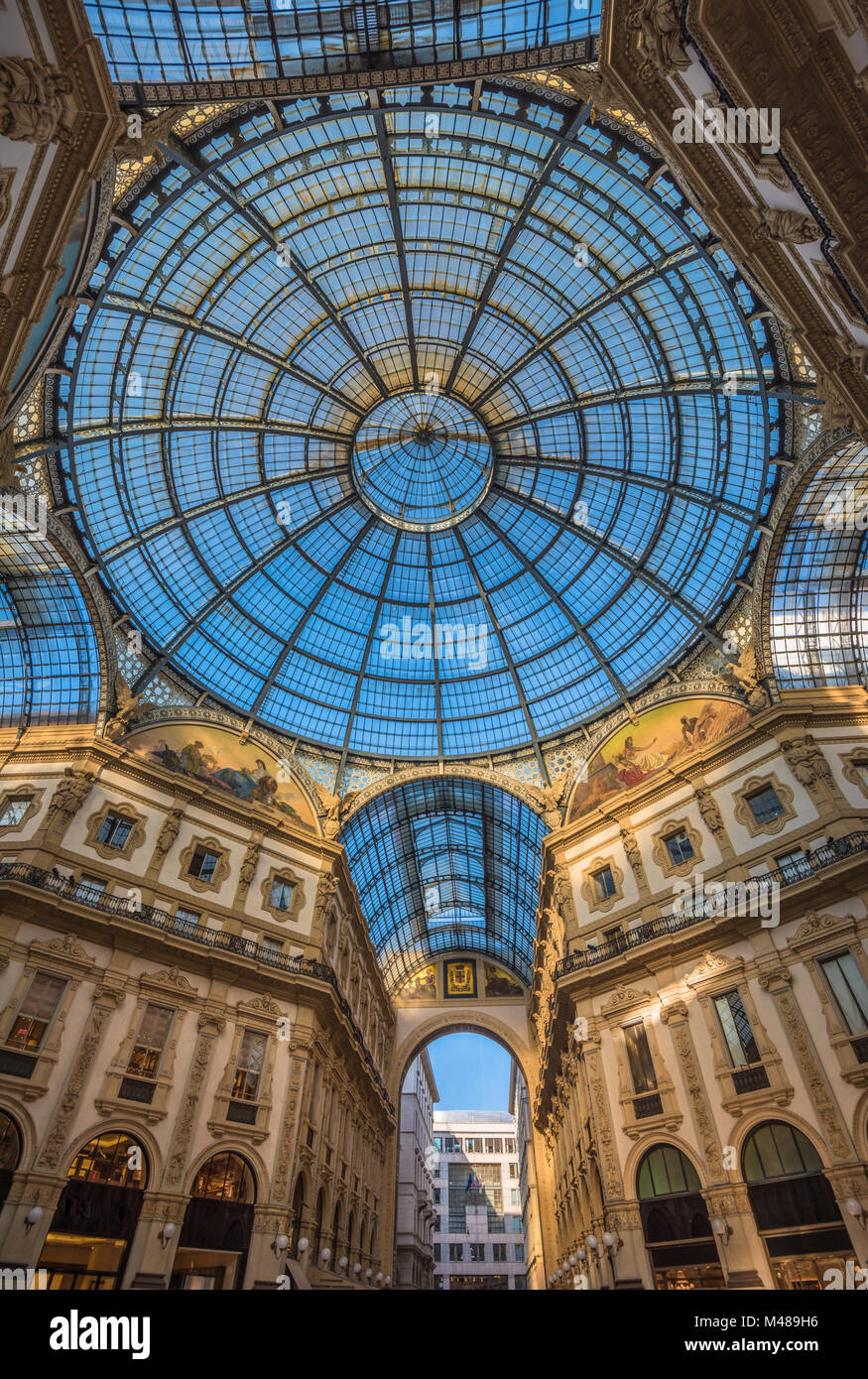 Galleria Vittorio Emanuele II shopping arcade, Milan, Italy Stock Photo ...