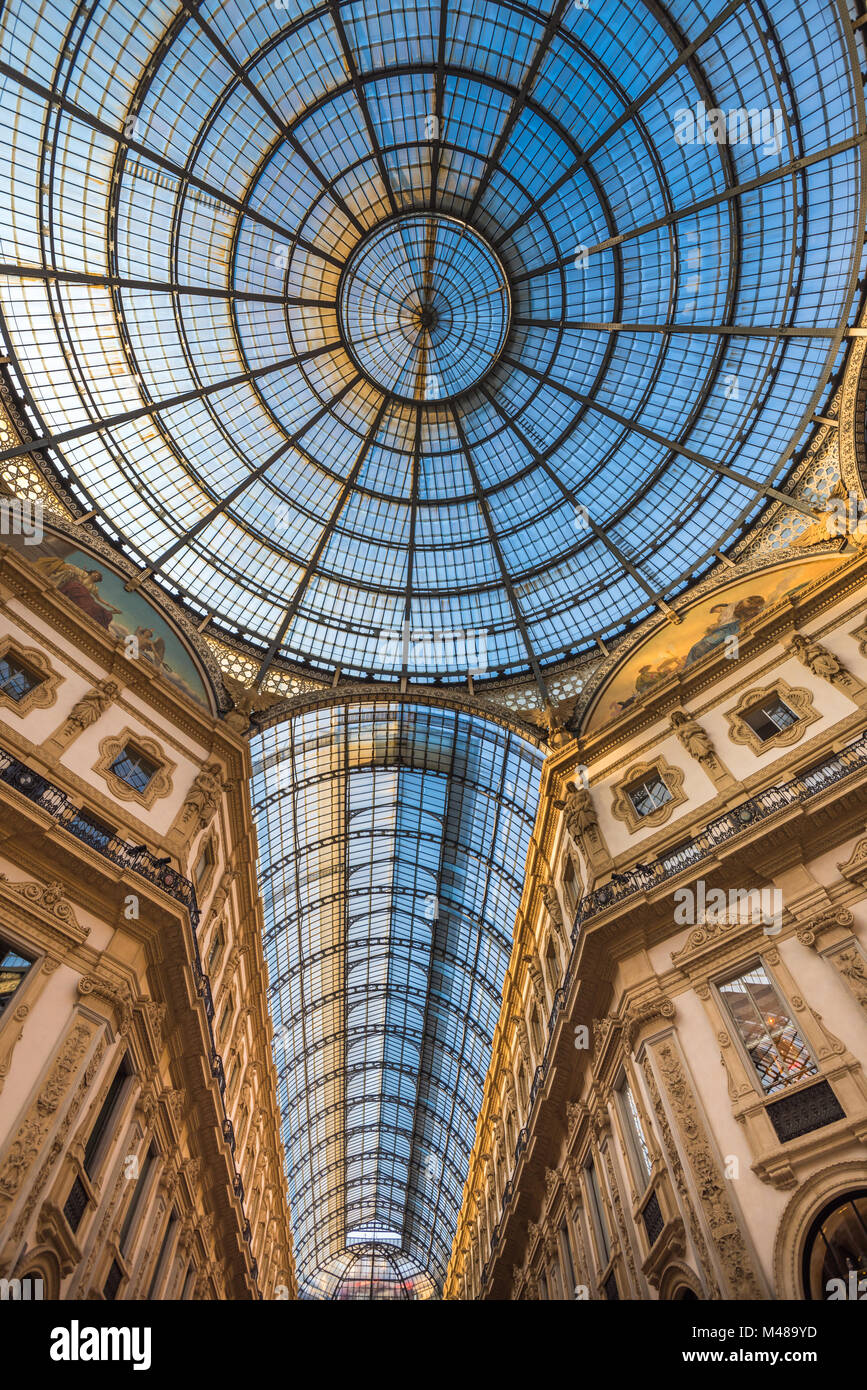 Galleria Vittorio Emanuele II shopping arcade, Milan, Italy Stock Photo ...