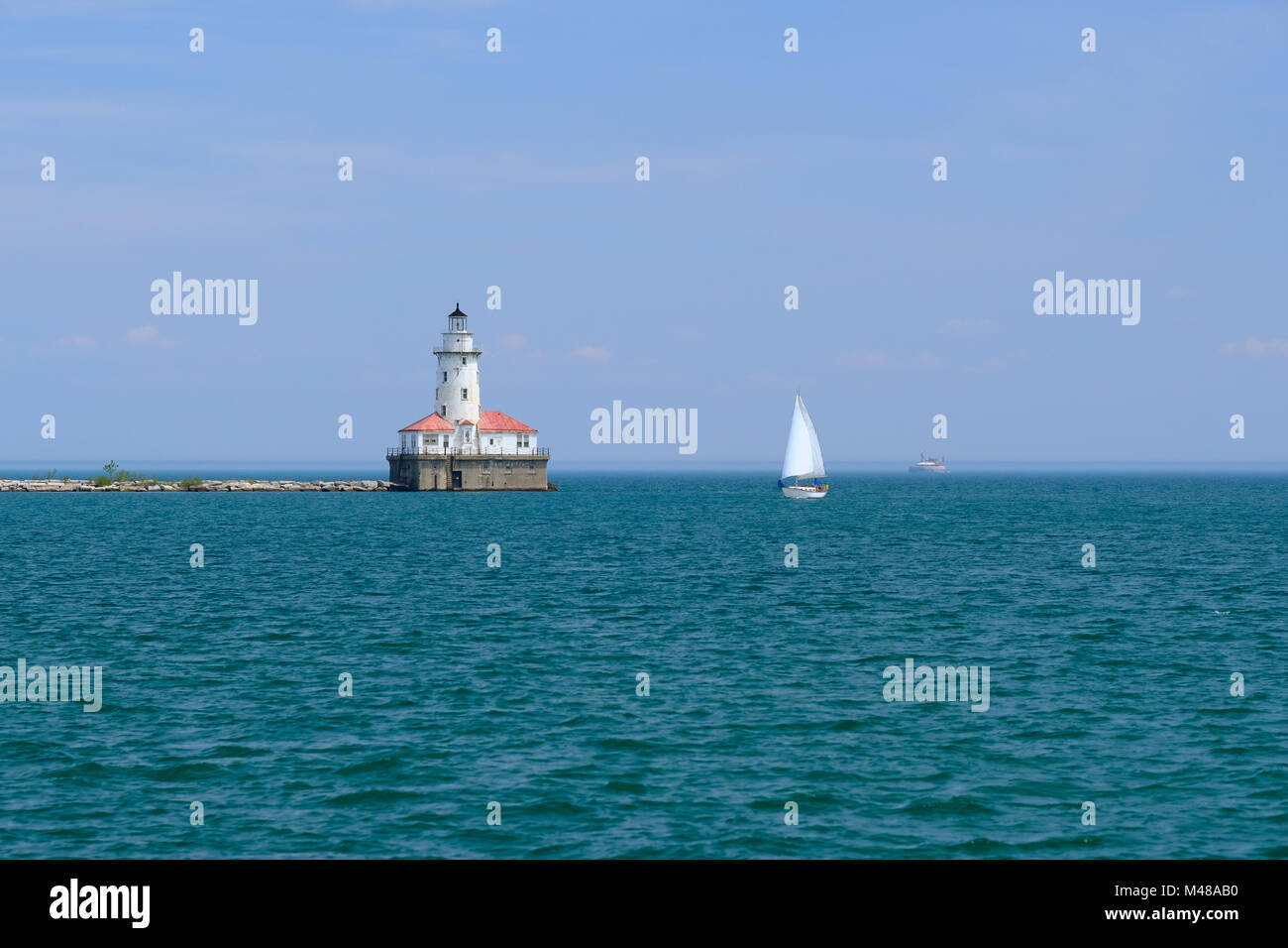Chicago harbor light hi-res stock photography and images - Alamy