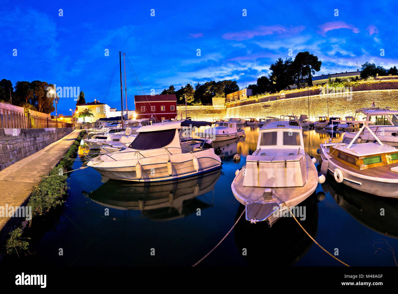 Zadar historic fosa harbor hi-res stock photography and images - Alamy