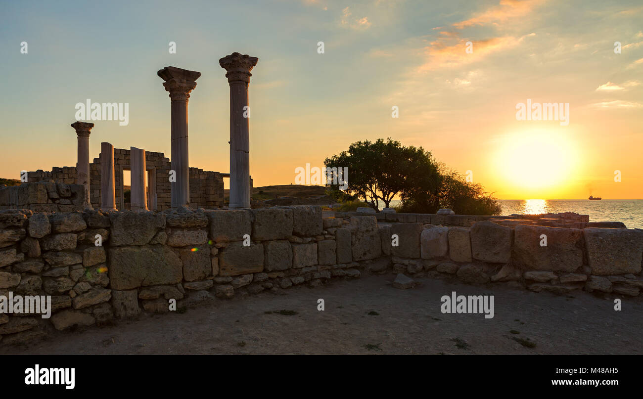 Ancient greek bricks hi-res stock photography and images - Alamy