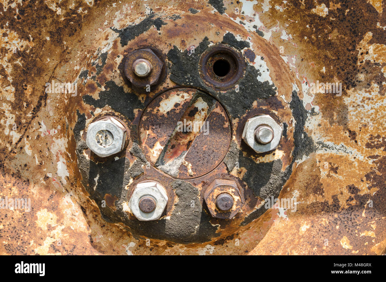 old rusty wheel nuts texture - Beautiful texture of rusty old wheel ...