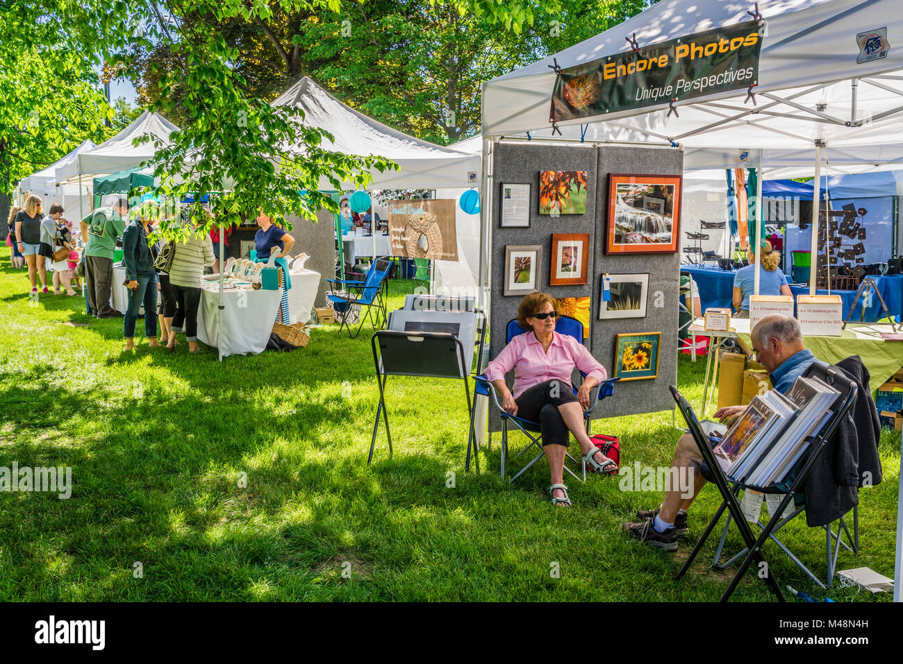 Gallery on the Green Arts & Crafts Show Litchfield, Connecticut, USA ...