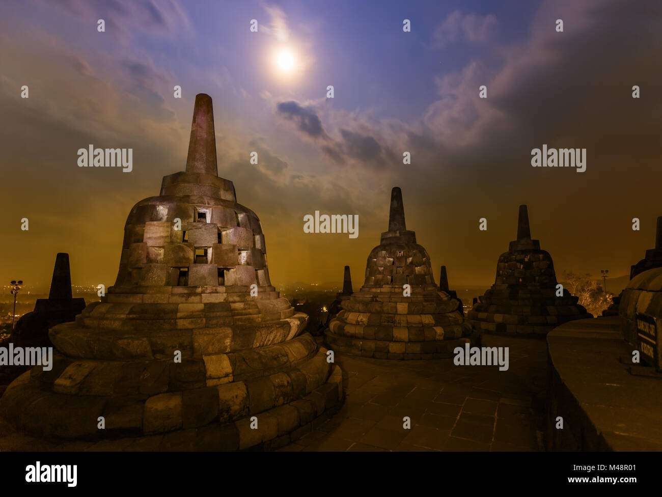 Borobudur Buddist Temple - island Java Indonesia Stock Photo - Alamy