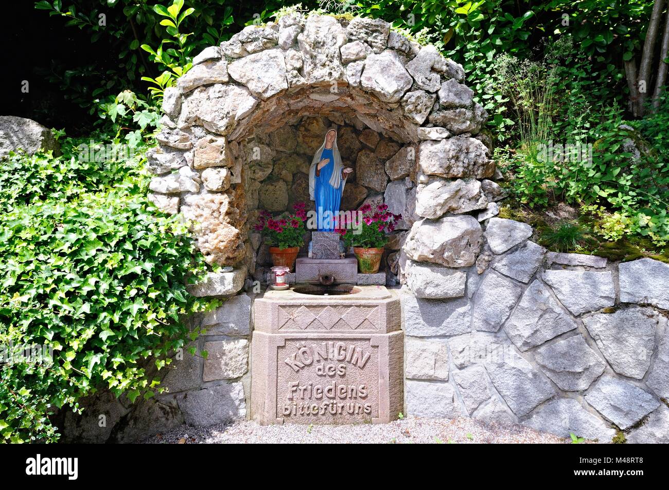 Grotto of the virgin mary in the forest hi-res stock photography and ...