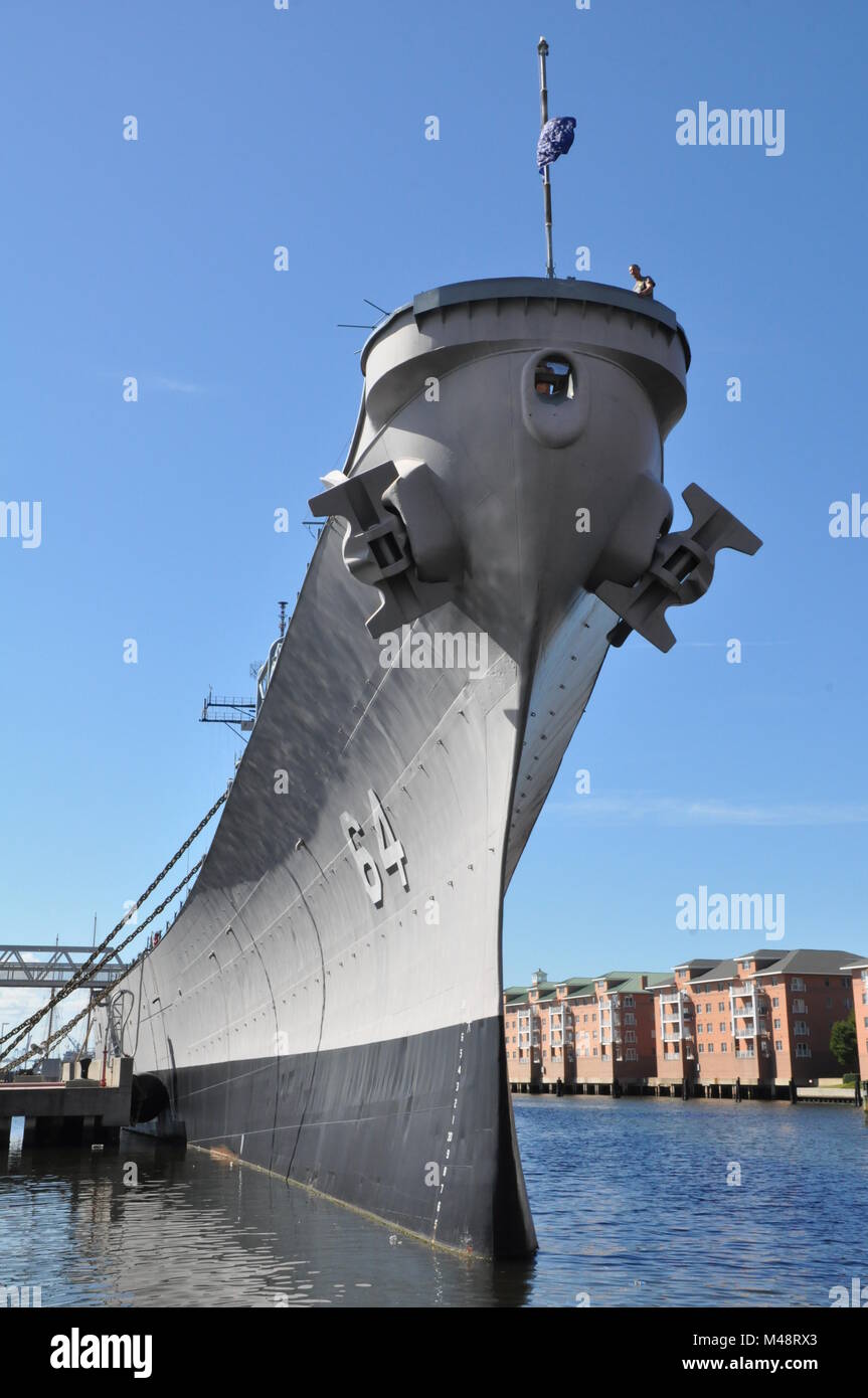 Uss wisconsin bb 64 hi-res stock photography and images - Alamy