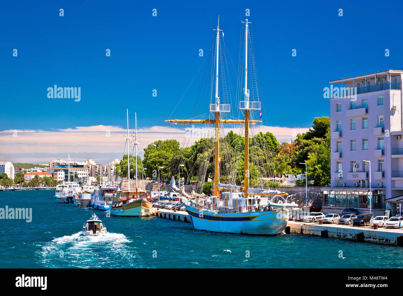 Ships in Zadar harbor view Stock Photo - Alamy