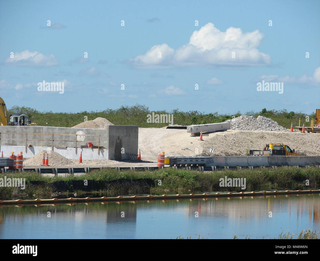 Tamiami Bridge Construction Stock Photo - Alamy
