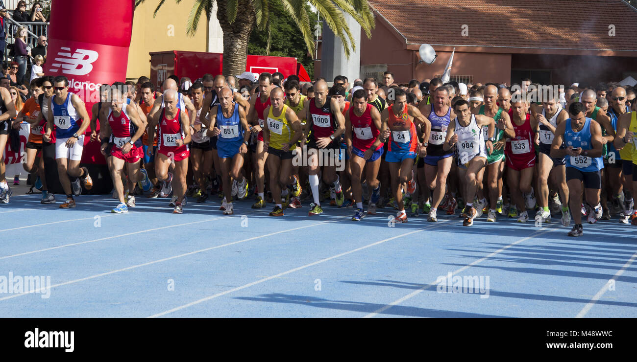 Marathon runners at the start Stock Photo - Alamy