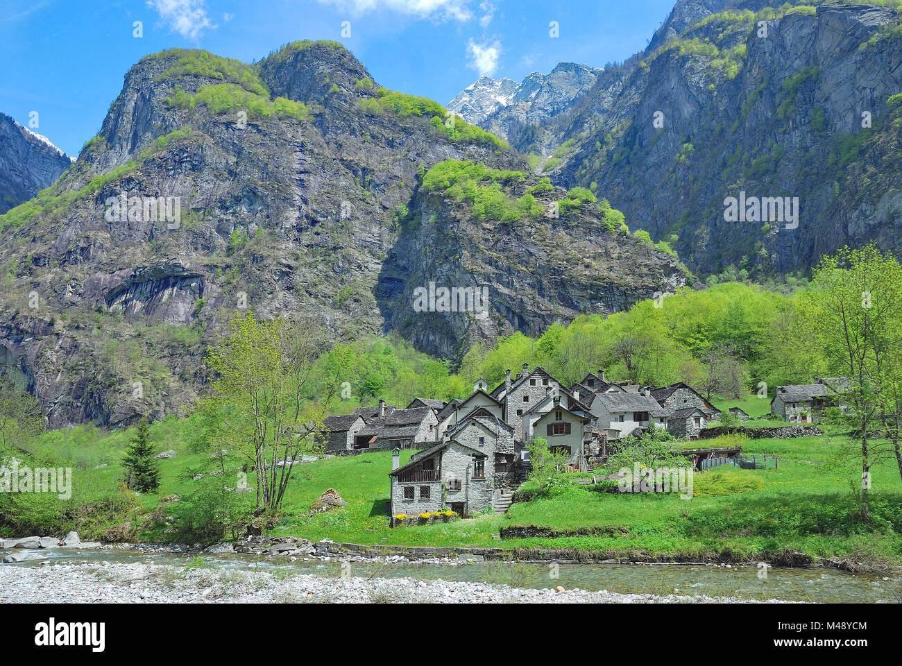 Val bavona in ticino hi-res stock photography and images - Alamy