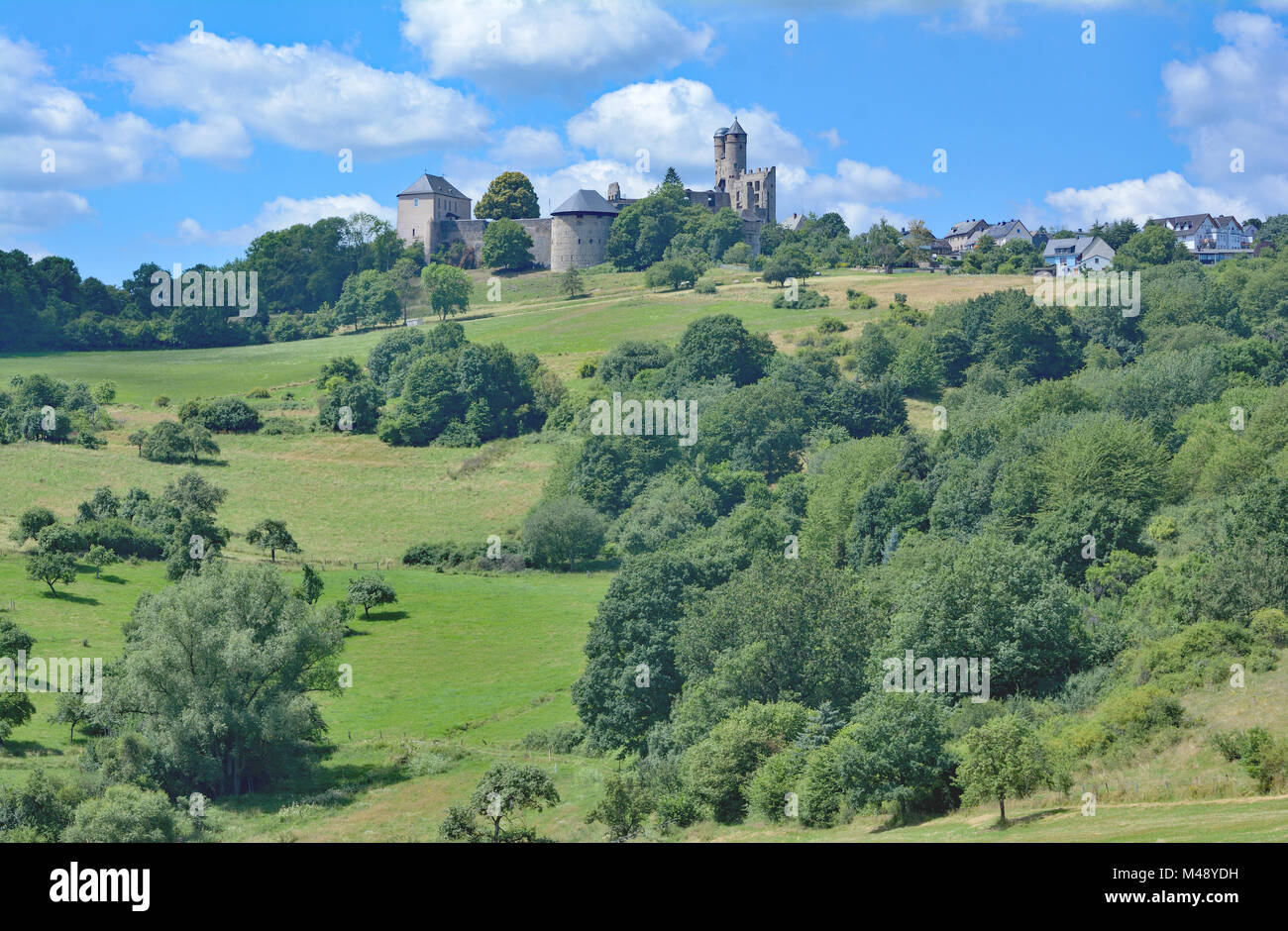 The village castle hi-res stock photography and images - Alamy