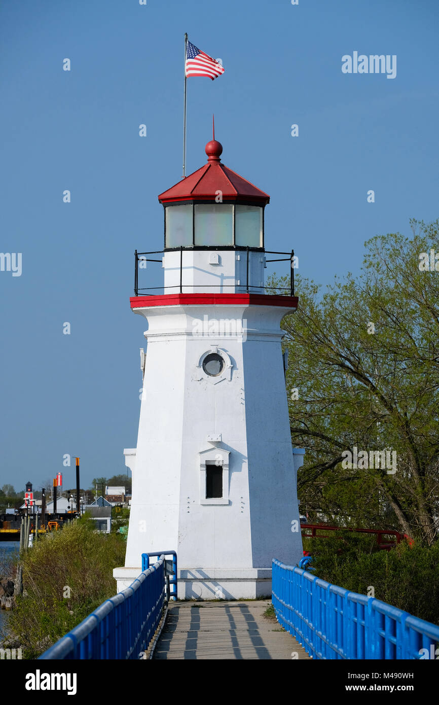 Old Presque Isle Lighthouse, built in 1884 Stock Photo - Alamy
