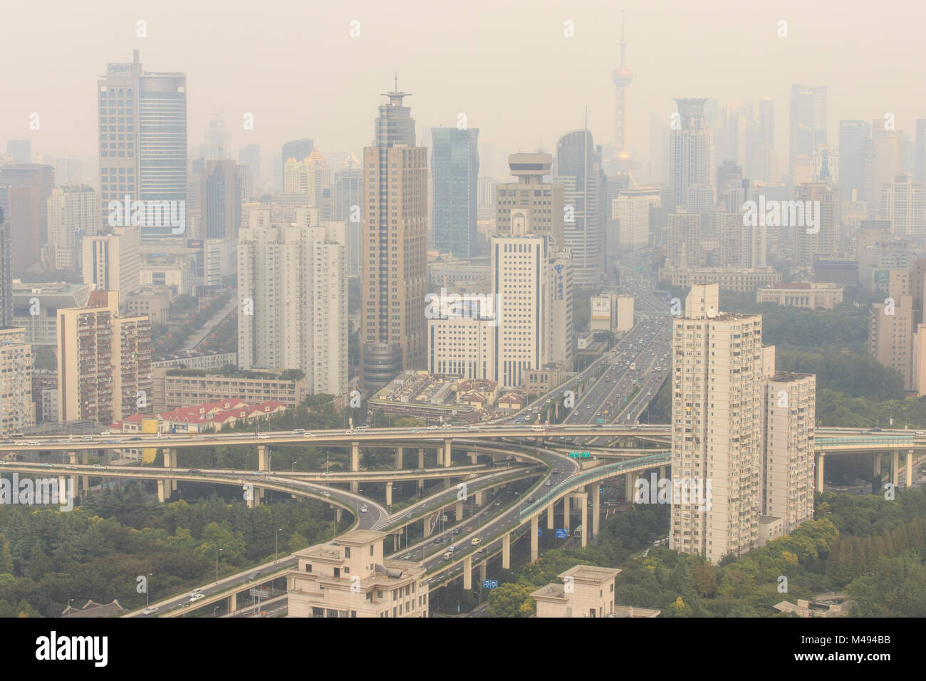 Shanghai air pollution 2013 hi-res stock photography and images - Alamy