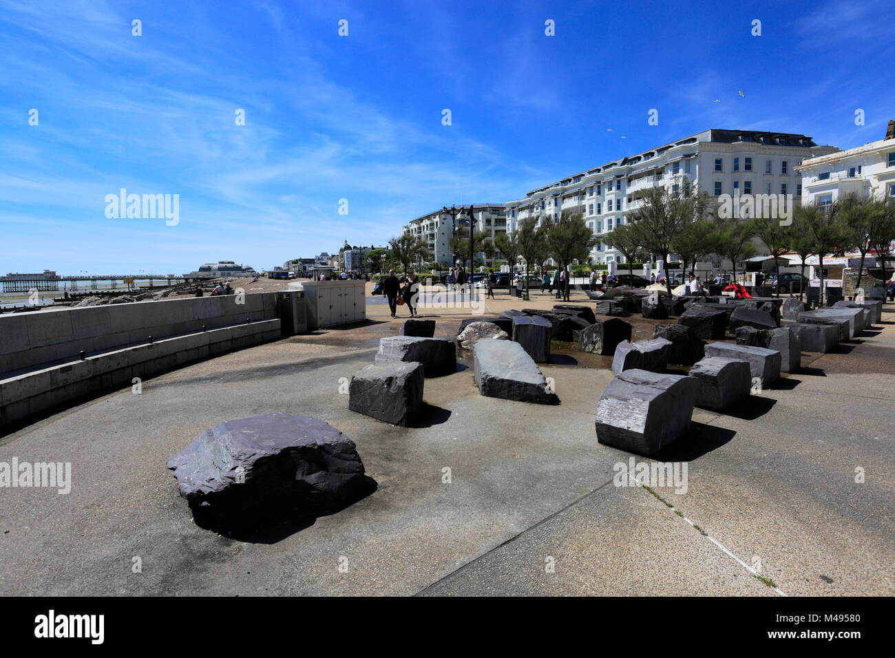Summer, Splash Point, Worthing town promenade, West Sussex, England, UK ...