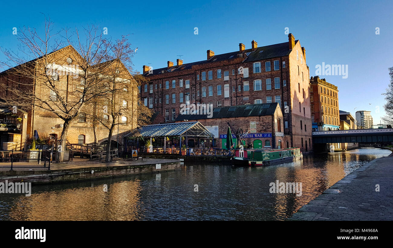 Canal side in Nottingham Stock Photo - Alamy