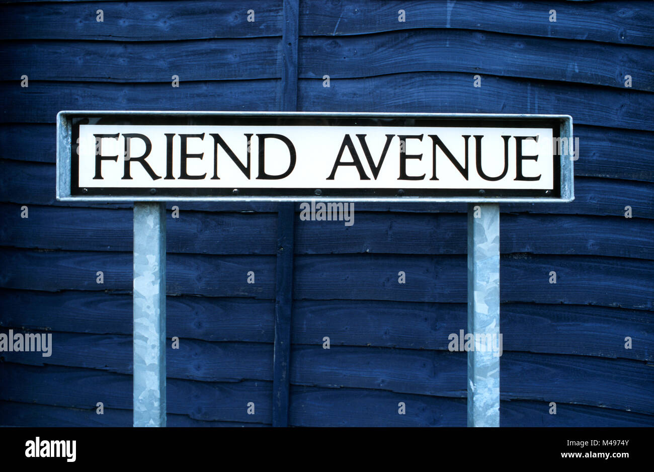 Road sign in england hi-res stock photography and images - Alamy