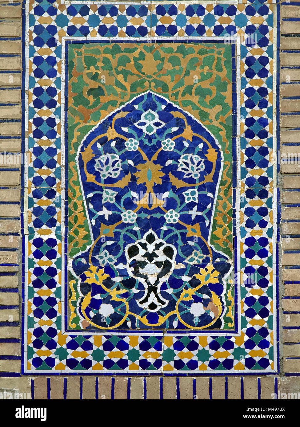 Old Eastern mosaic on the wall Uzbekistan Stock Photo - Alamy