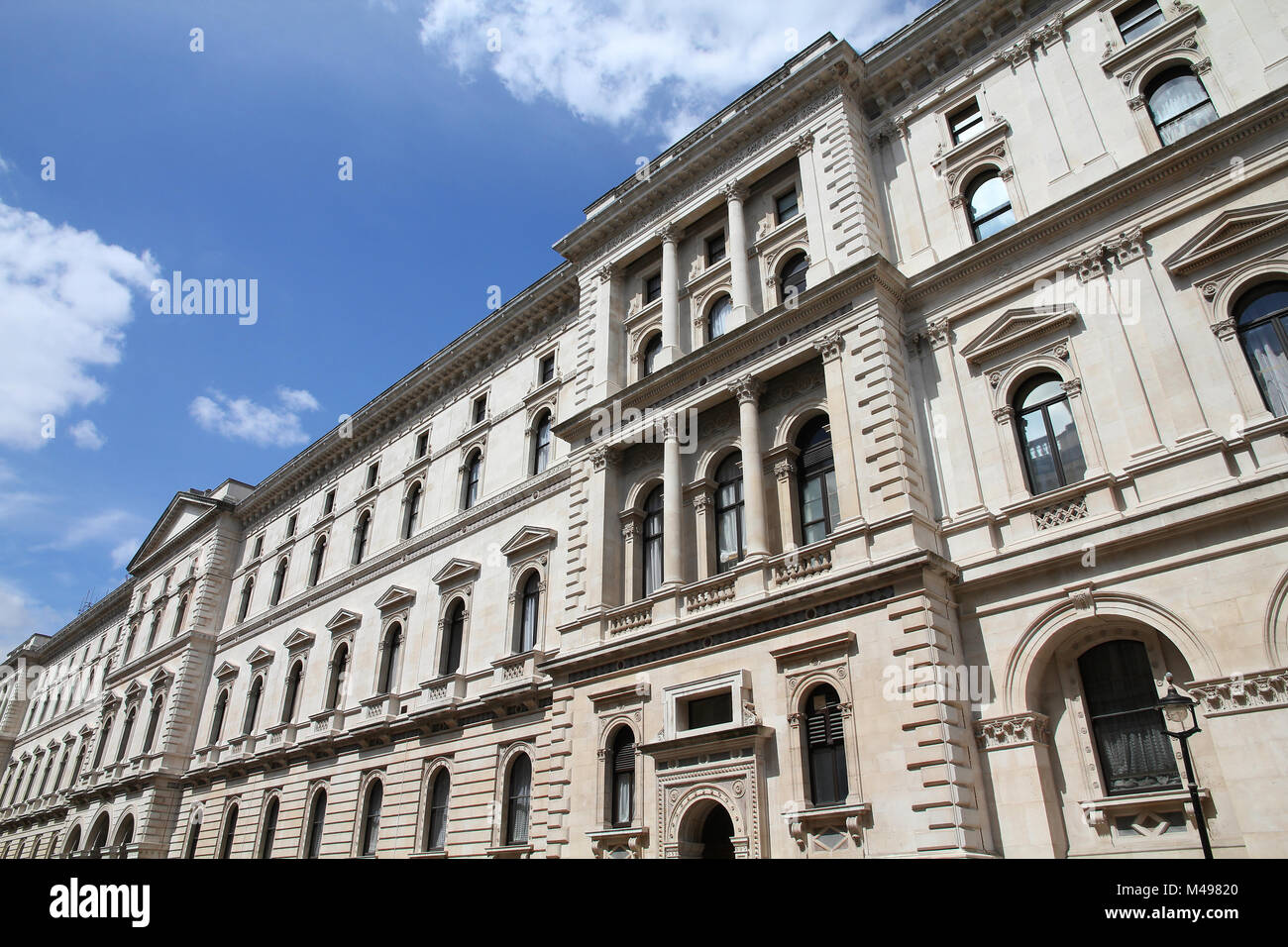 Her majestys treasury hi-res stock photography and images - Alamy