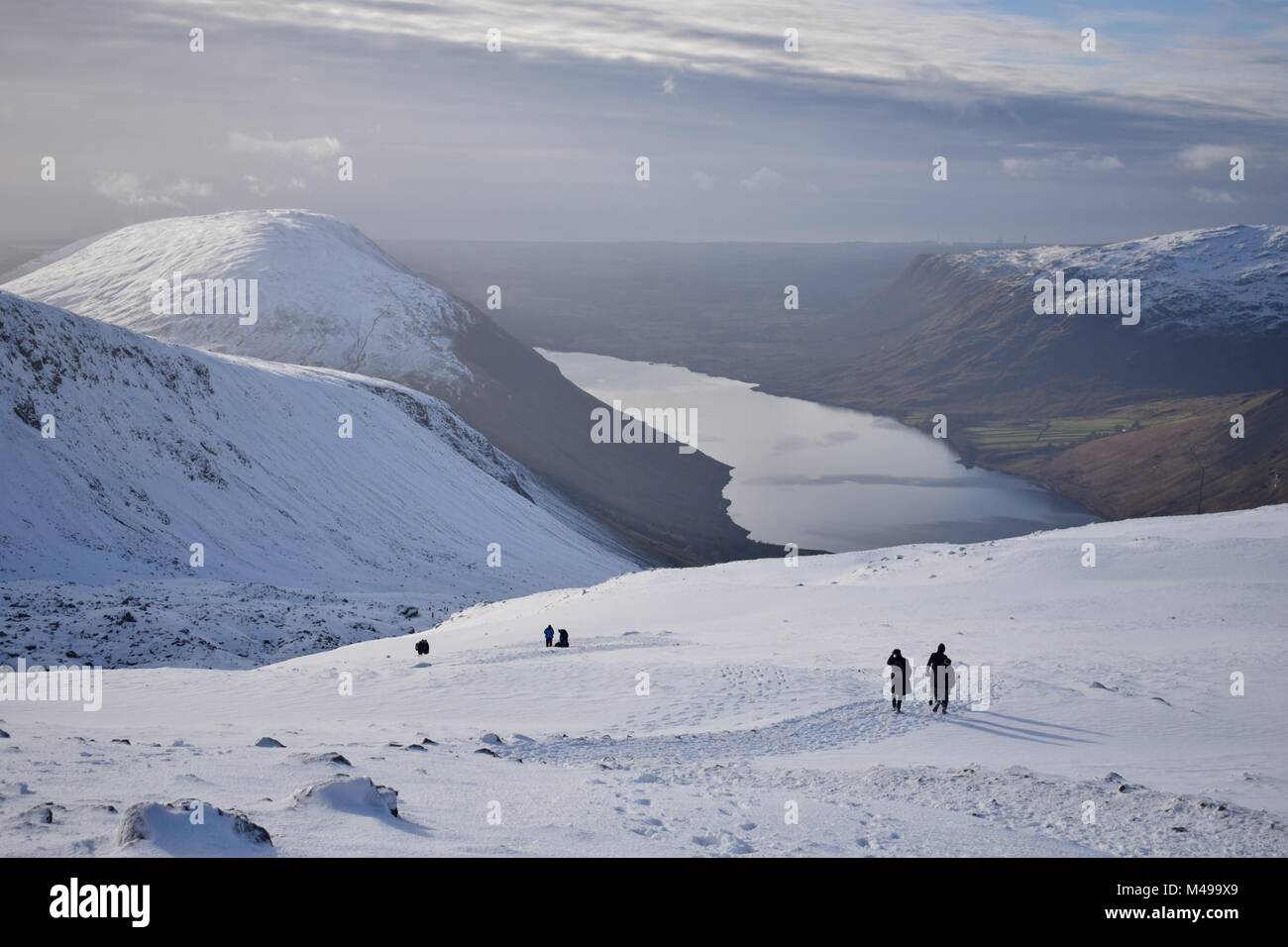 Lake district 'scafell pike' summit hi-res stock photography and images ...
