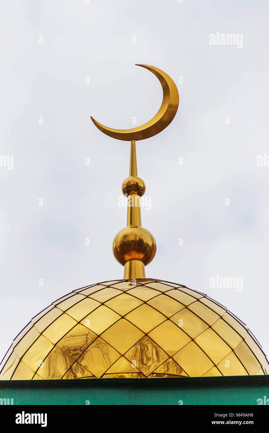 Muslim temple hi-res stock photography and images - Alamy