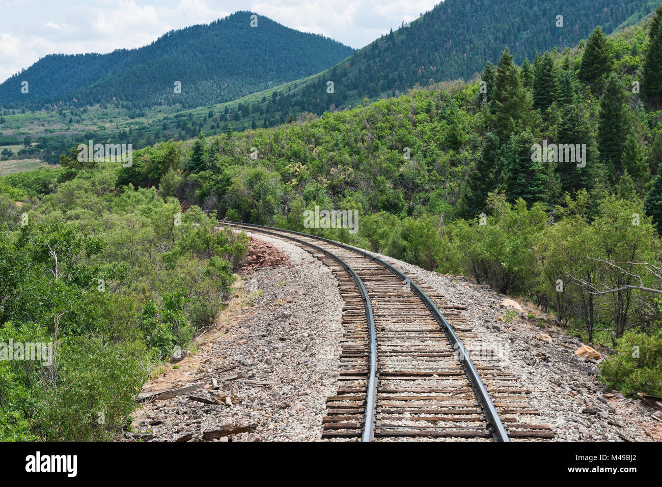 Standard gauge tracks hi-res stock photography and images - Alamy