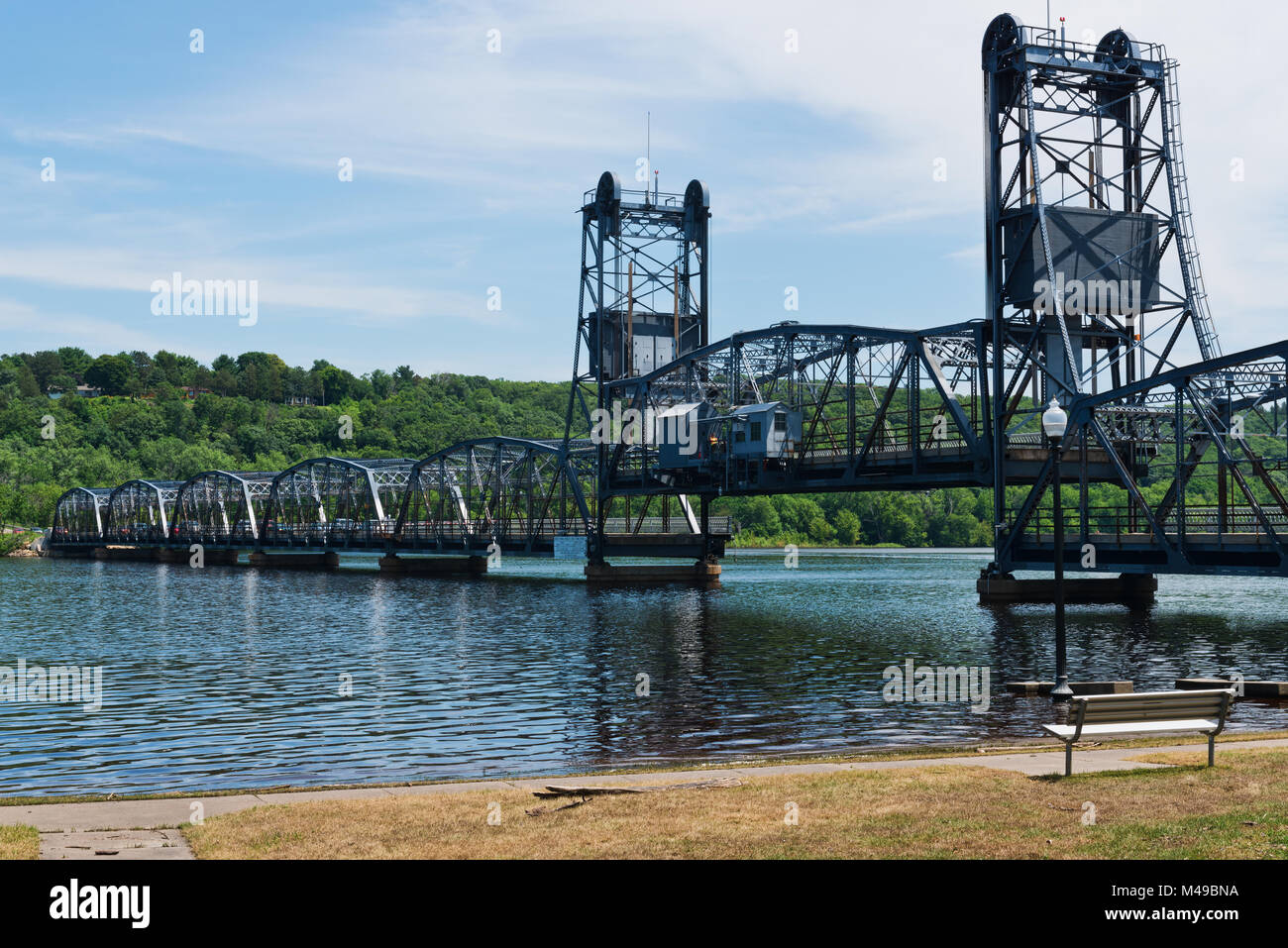 Raised lift bridge hi-res stock photography and images - Alamy