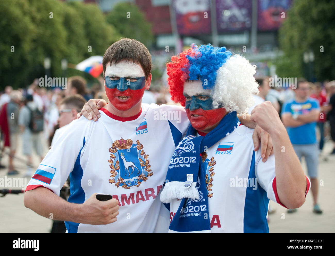 Two football fans stadium hi-res stock photography and images - Alamy