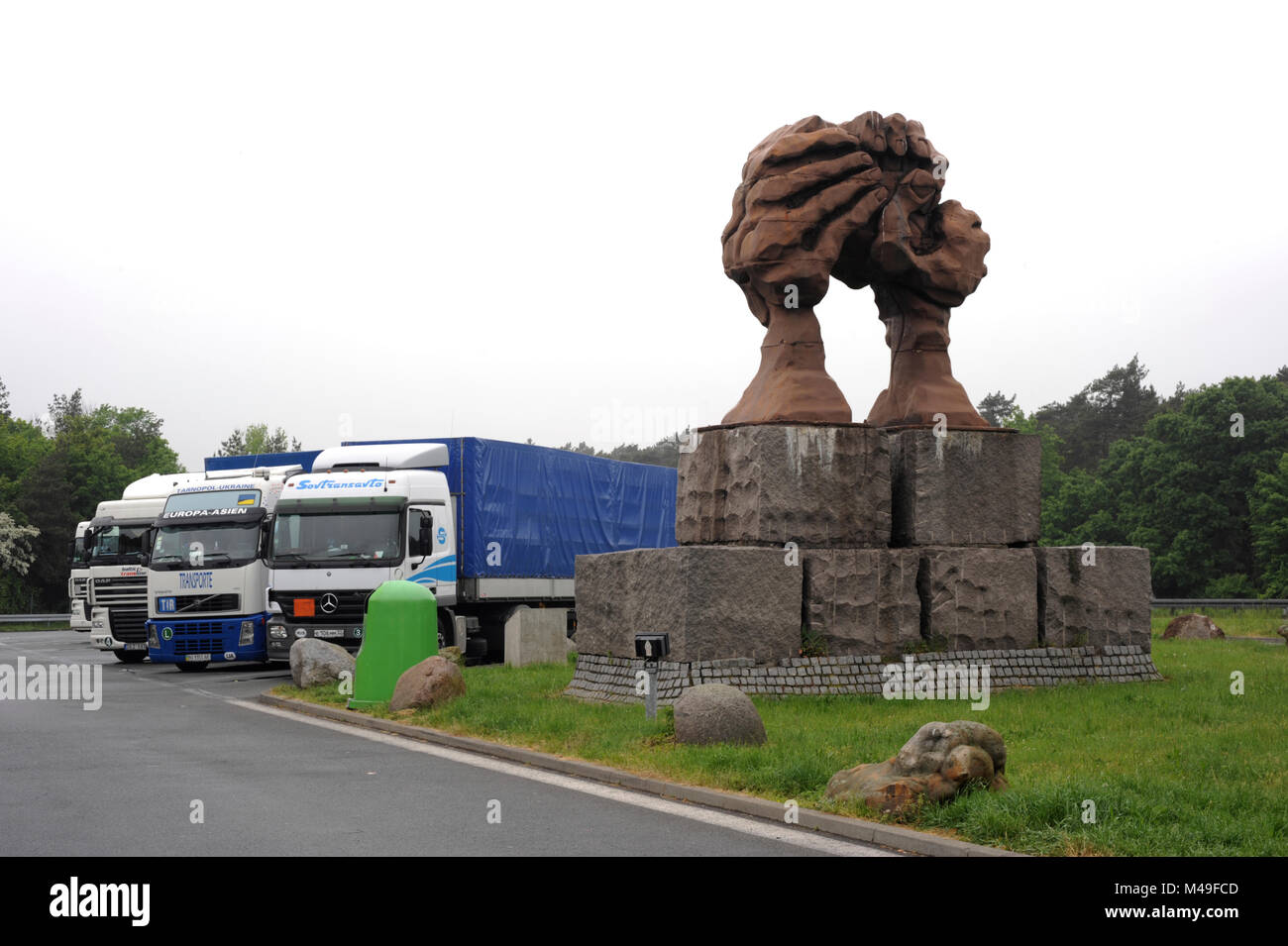 East german border crossing hi-res stock photography and images - Alamy
