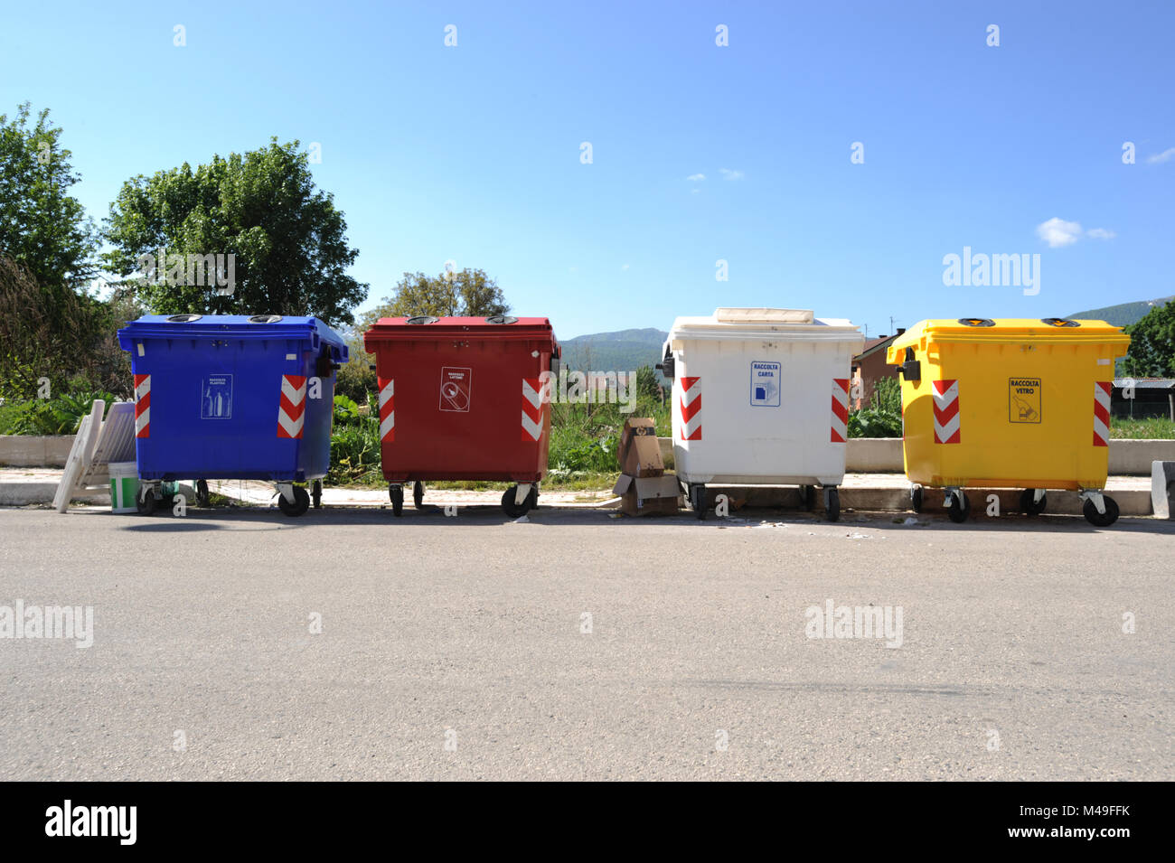 Recycling recycle bins italy hi-res stock photography and images - Alamy