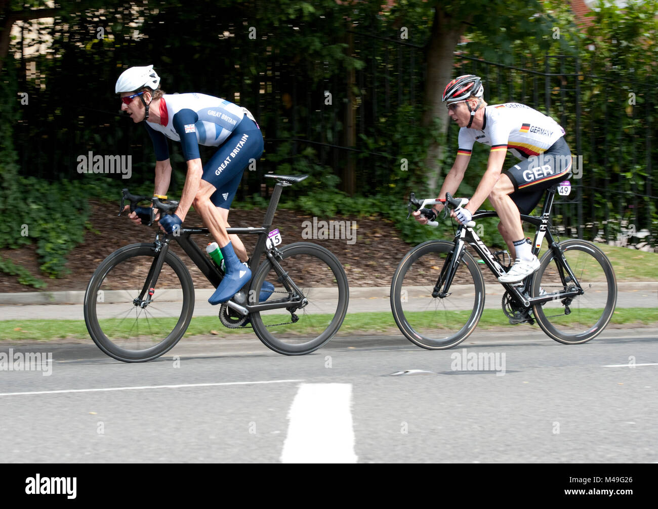 2012 cyclist bradley wiggins hi-res stock photography and images - Alamy
