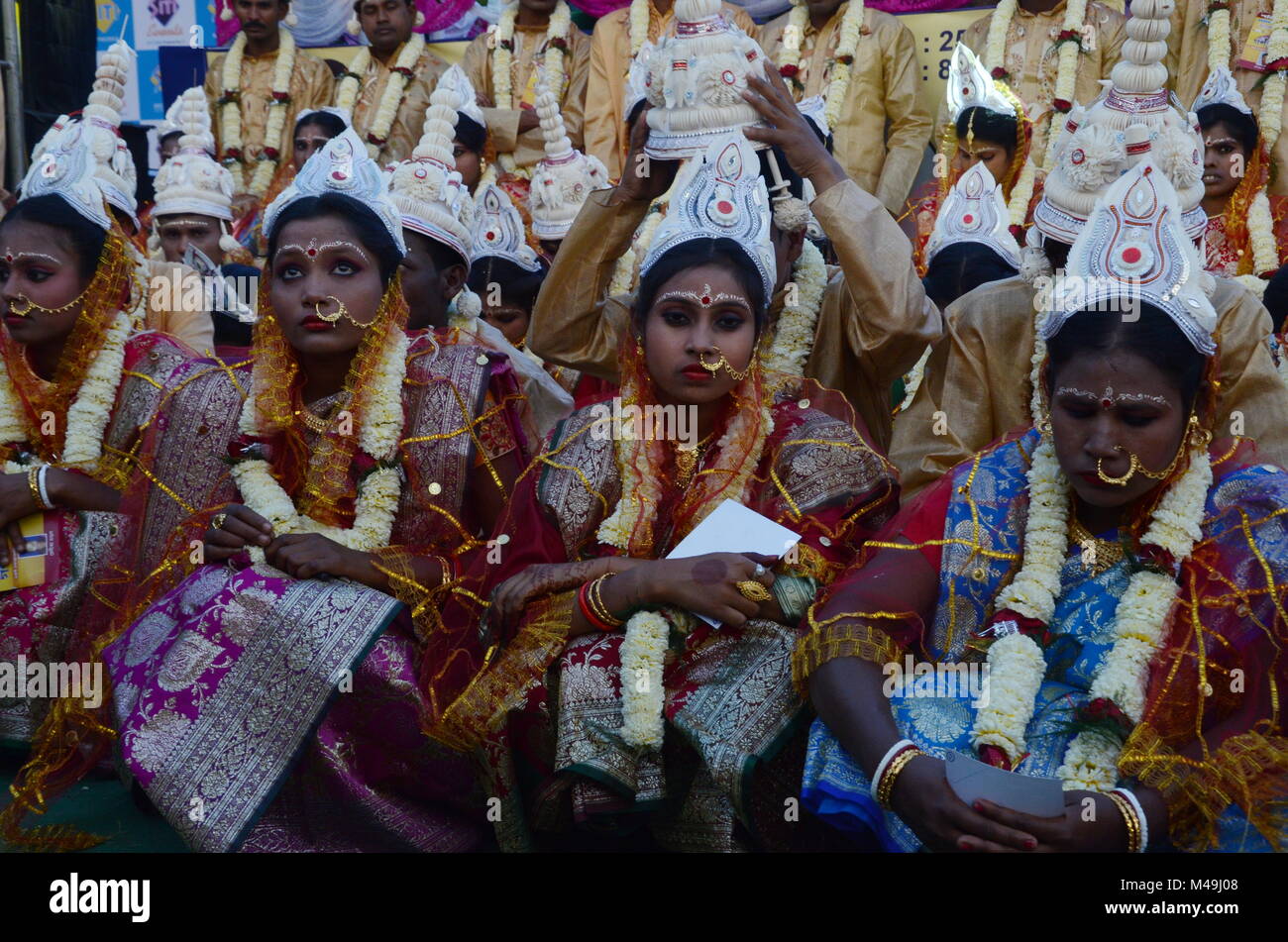 Lord shiva and his wife parvati hi-res stock photography and images - Alamy