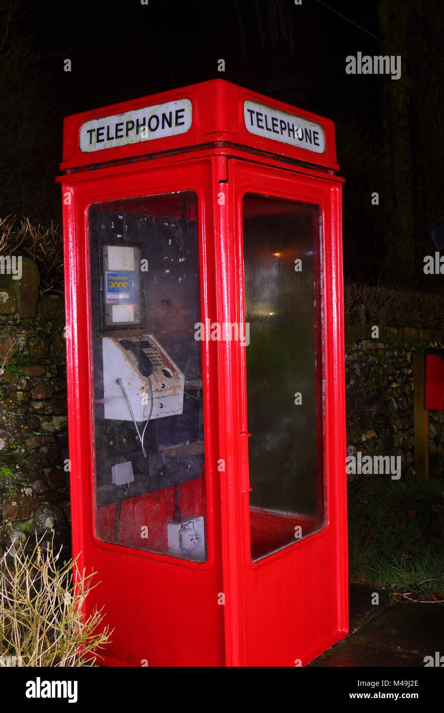 K8 telephone kiosk hi-res stock photography and images - Alamy