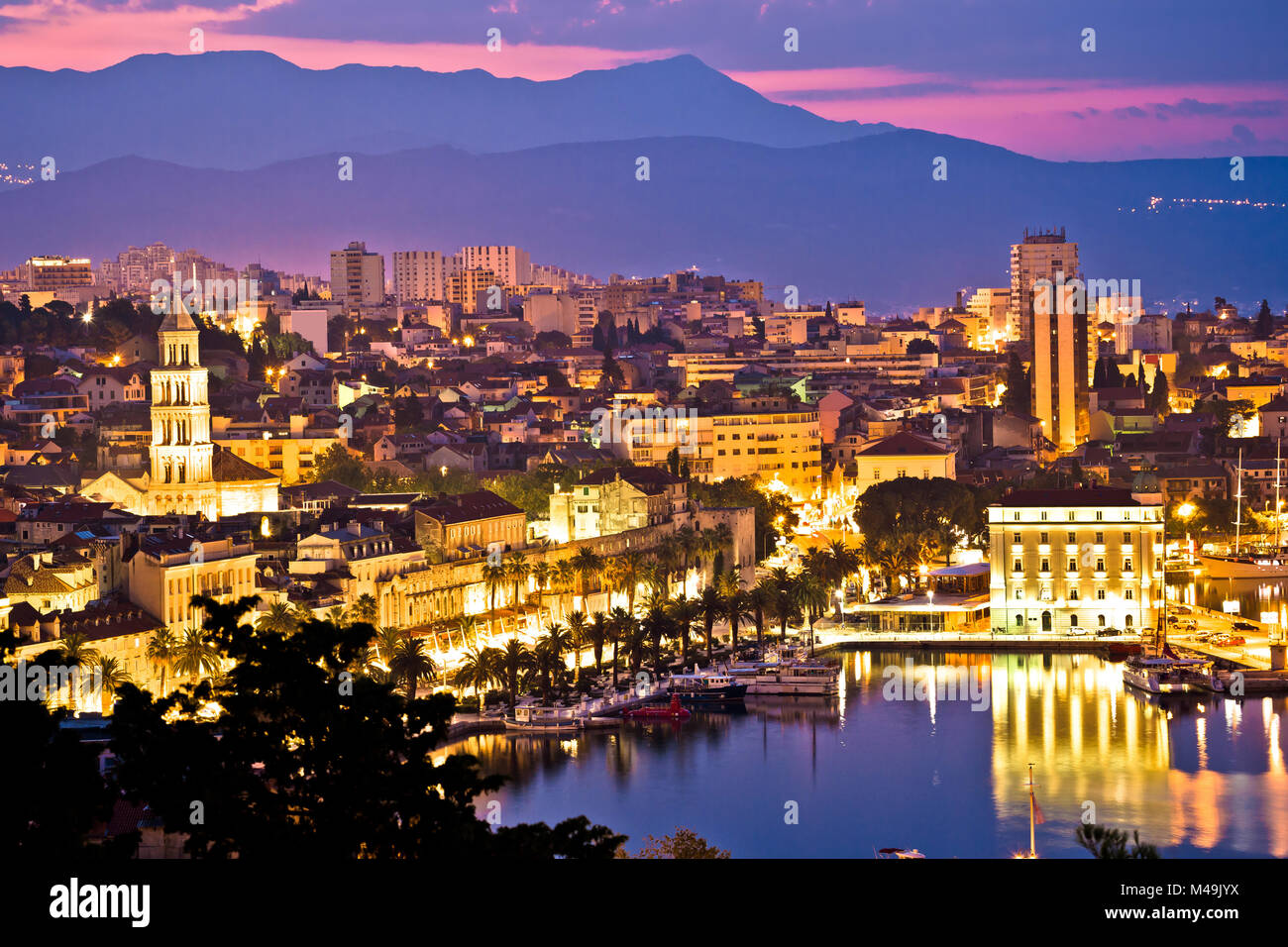 City water aerial view dawn hi-res stock photography and images - Alamy