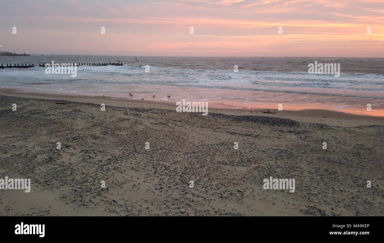 Lowestoft sunrise hi-res stock photography and images - Alamy