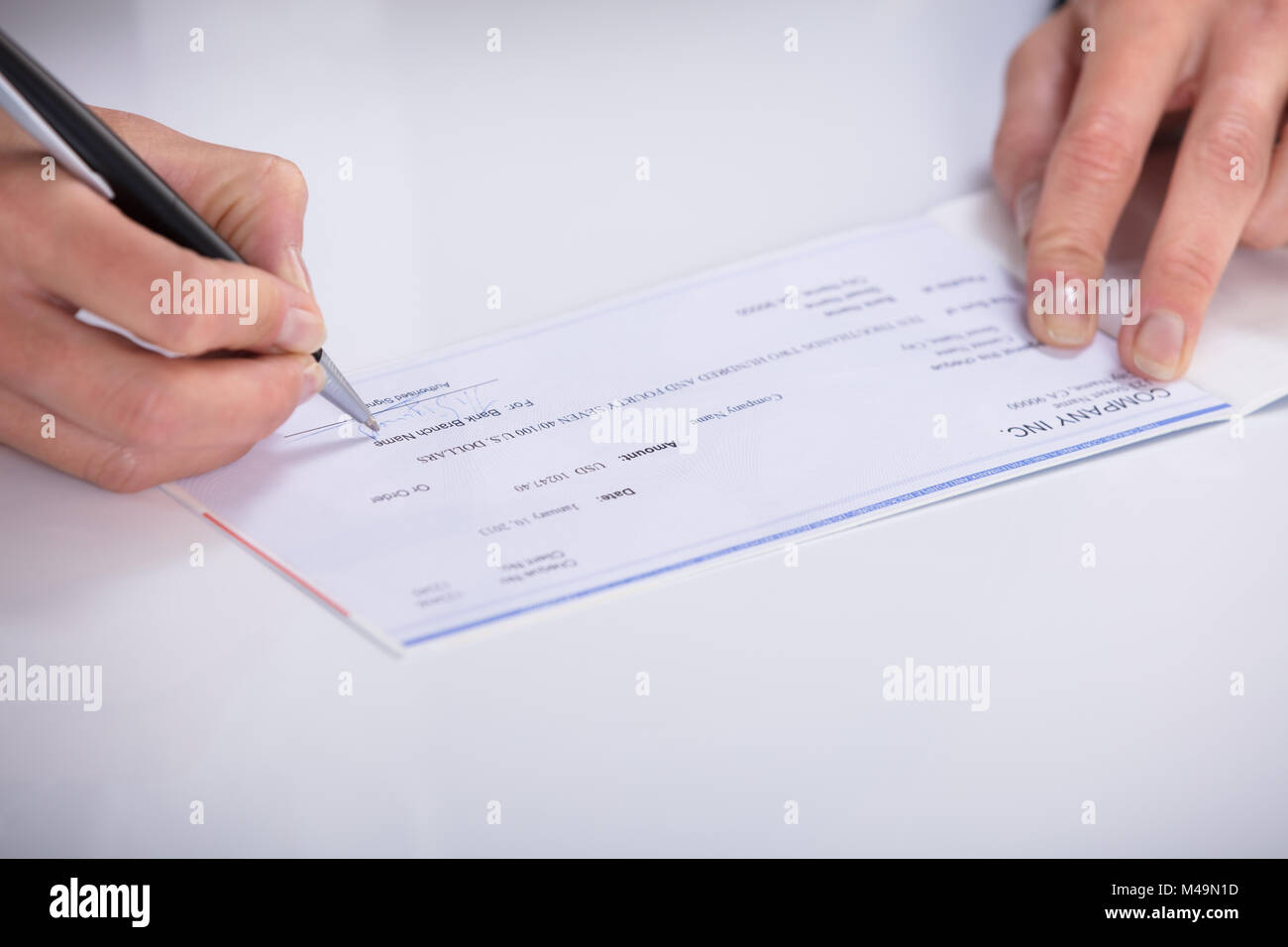 Withdraw hand hi-res stock photography and images - Alamy