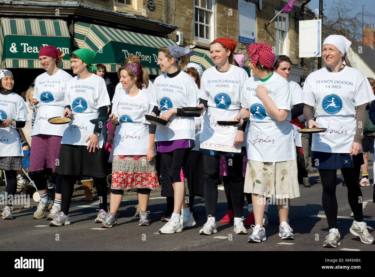 Shrove pancake day race hi-res stock photography and images - Alamy