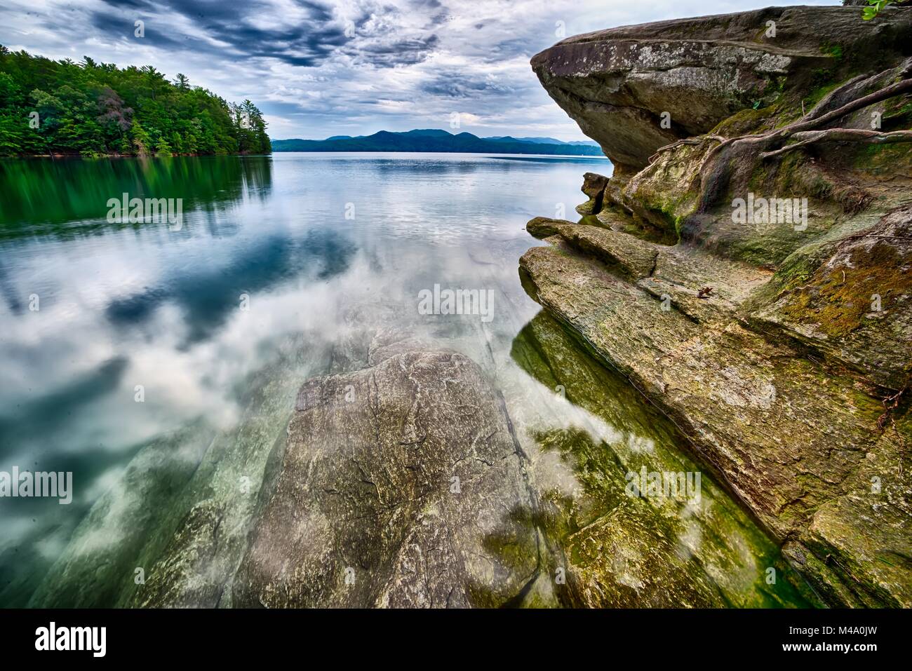 beautiful landscape scenes at lake jocassee south carolina Stock Photo ...