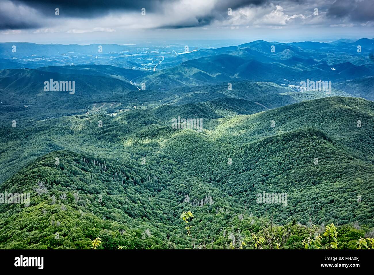 scenes along appalachian trail in great smoky mountains Stock Photo - Alamy