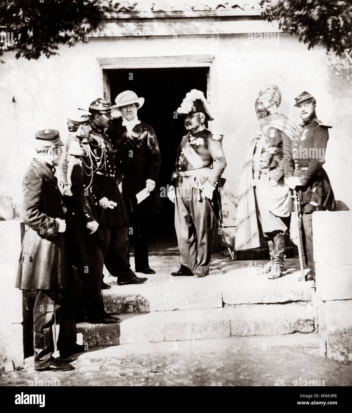 British officers, crimea hi-res stock photography and images - Alamy