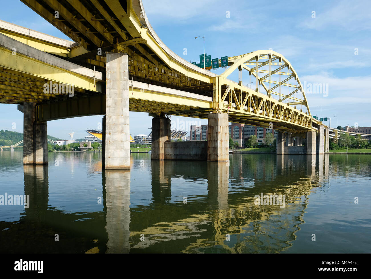 Bridge in Pittsburgh, Pennsylvania Stock Photo - Alamy
