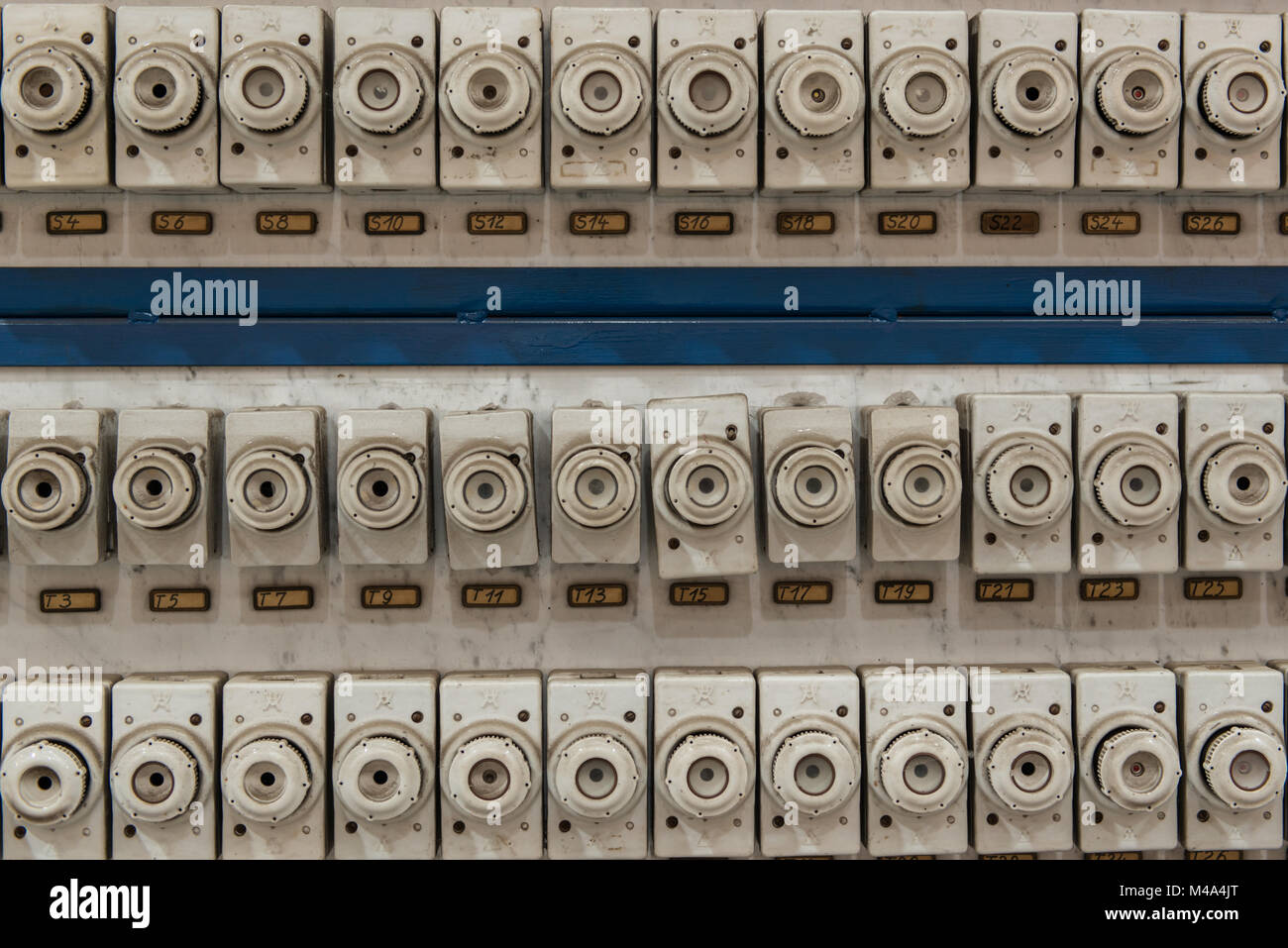 High current fuse hi-res stock photography and images - Alamy