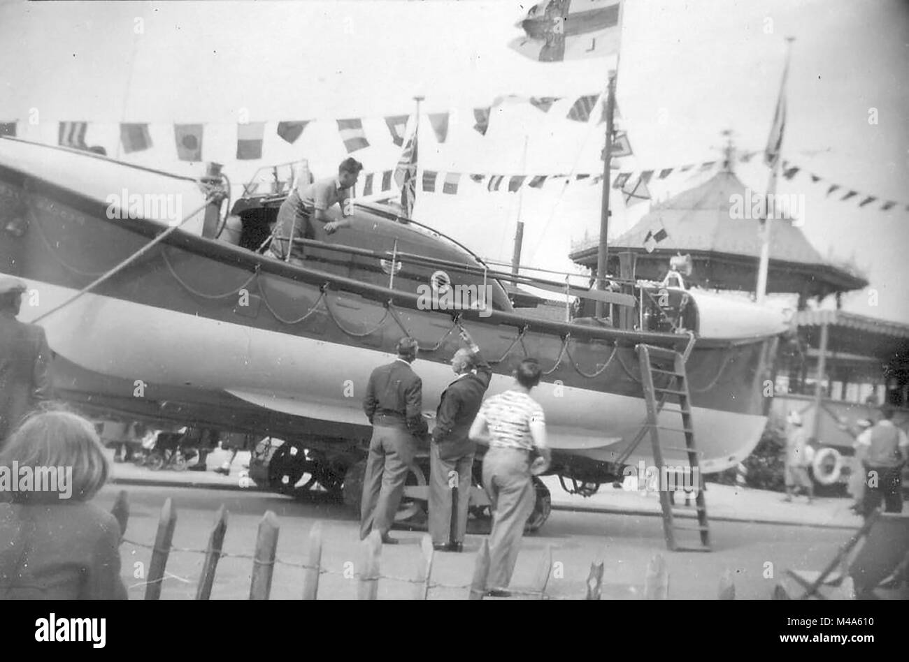 1880s boat hi-res stock photography and images - Alamy