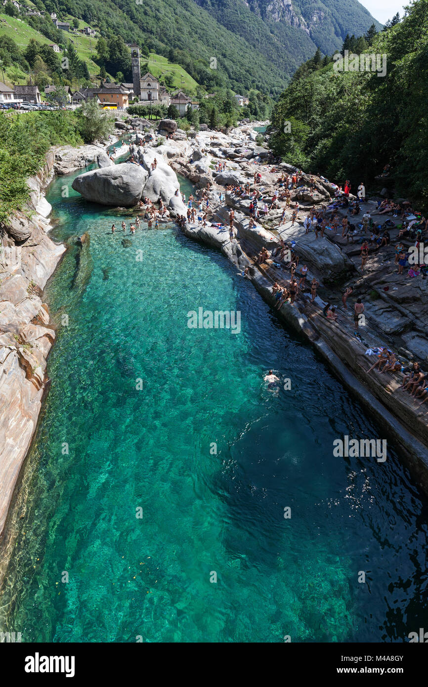 Valle verzasca hi-res stock photography and images - Alamy