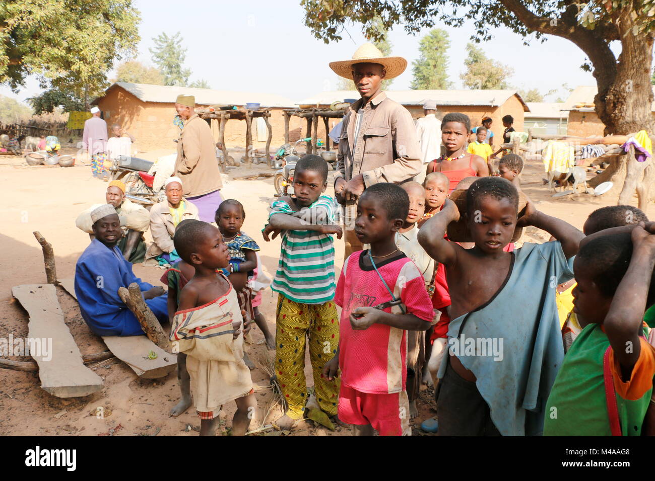 Traditional village life in the north of Benin Stock Photo - Alamy