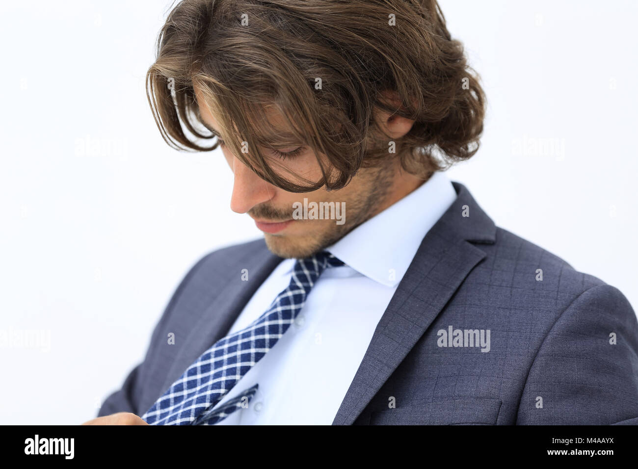 Portrait of well dressed confident man Stock Photo - Alamy Portrait of well dressed confident man Stock Photo - Alamy