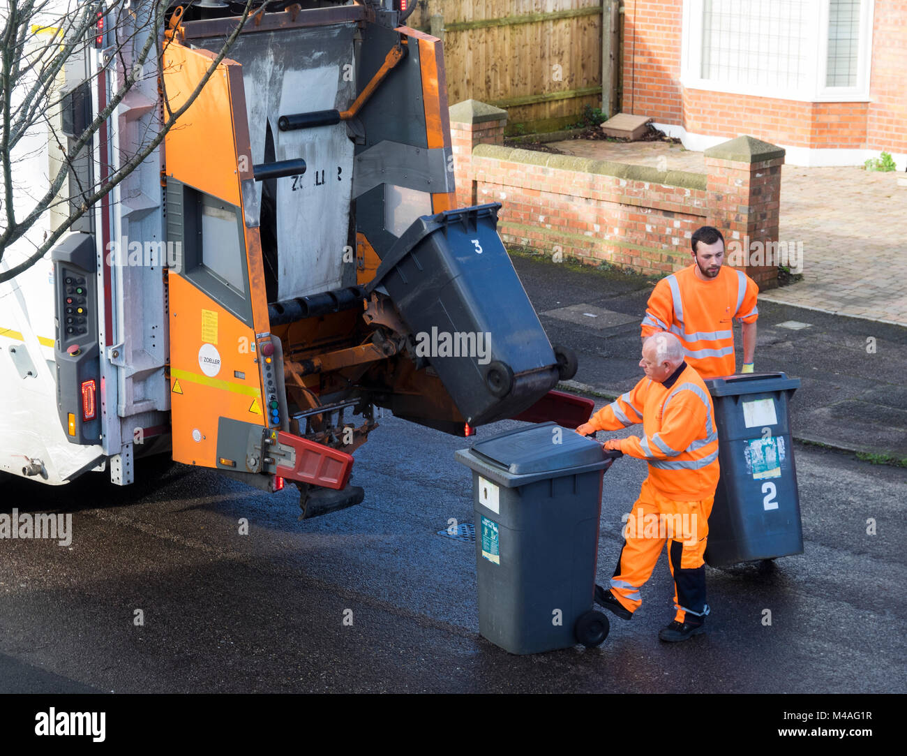 Camera collector hi-res stock photography and images - Alamy