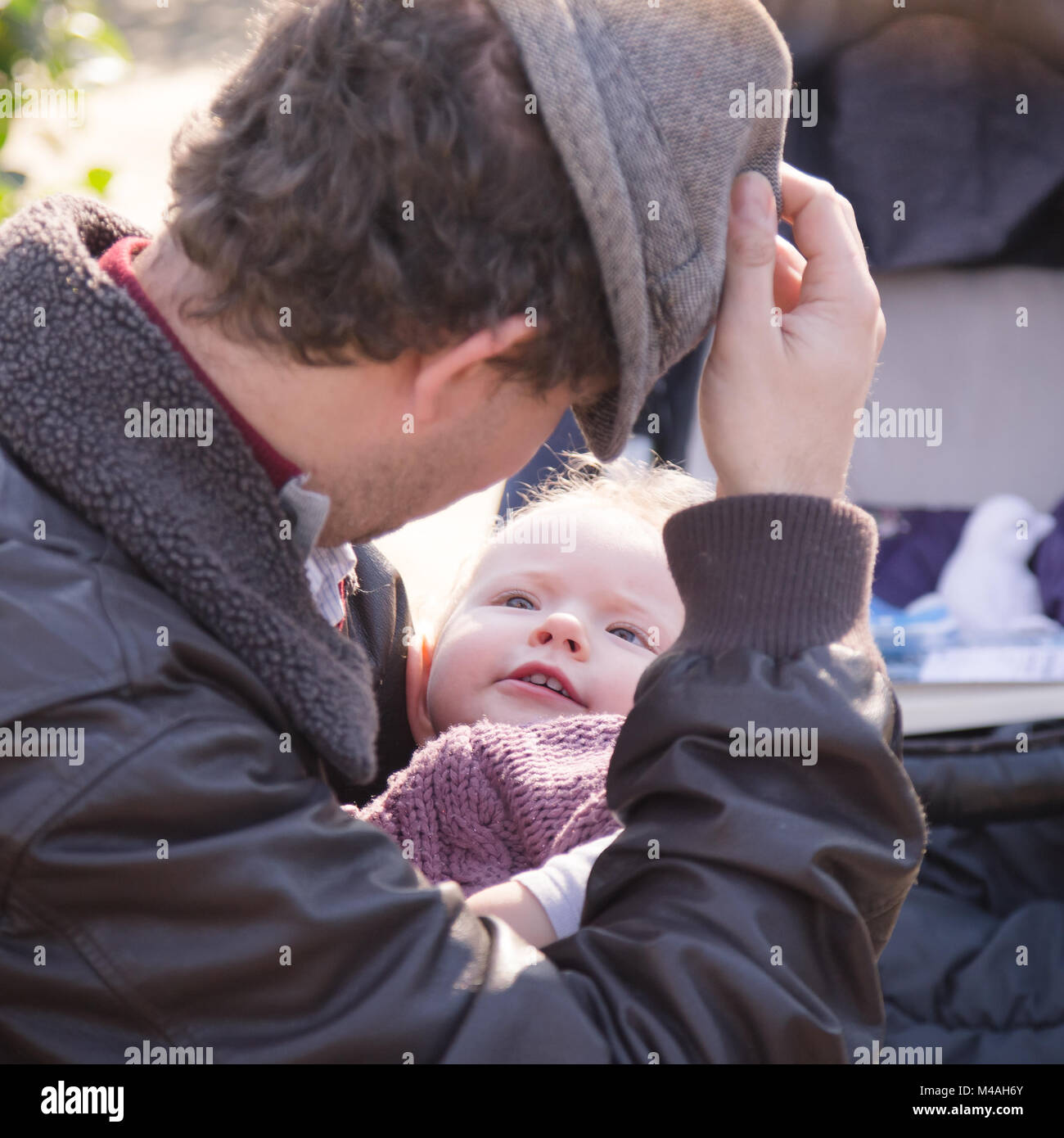 Father and child happy together hi-res stock photography and images - Alamy