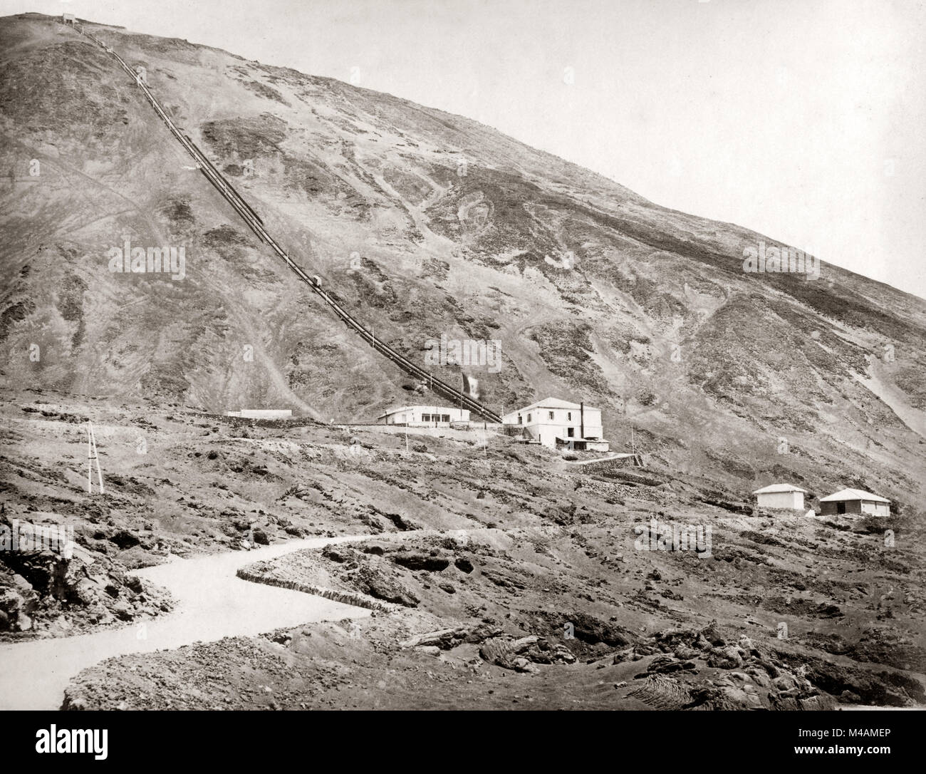 Funicular railway mount vesuvius italy hi-res stock photography and ...